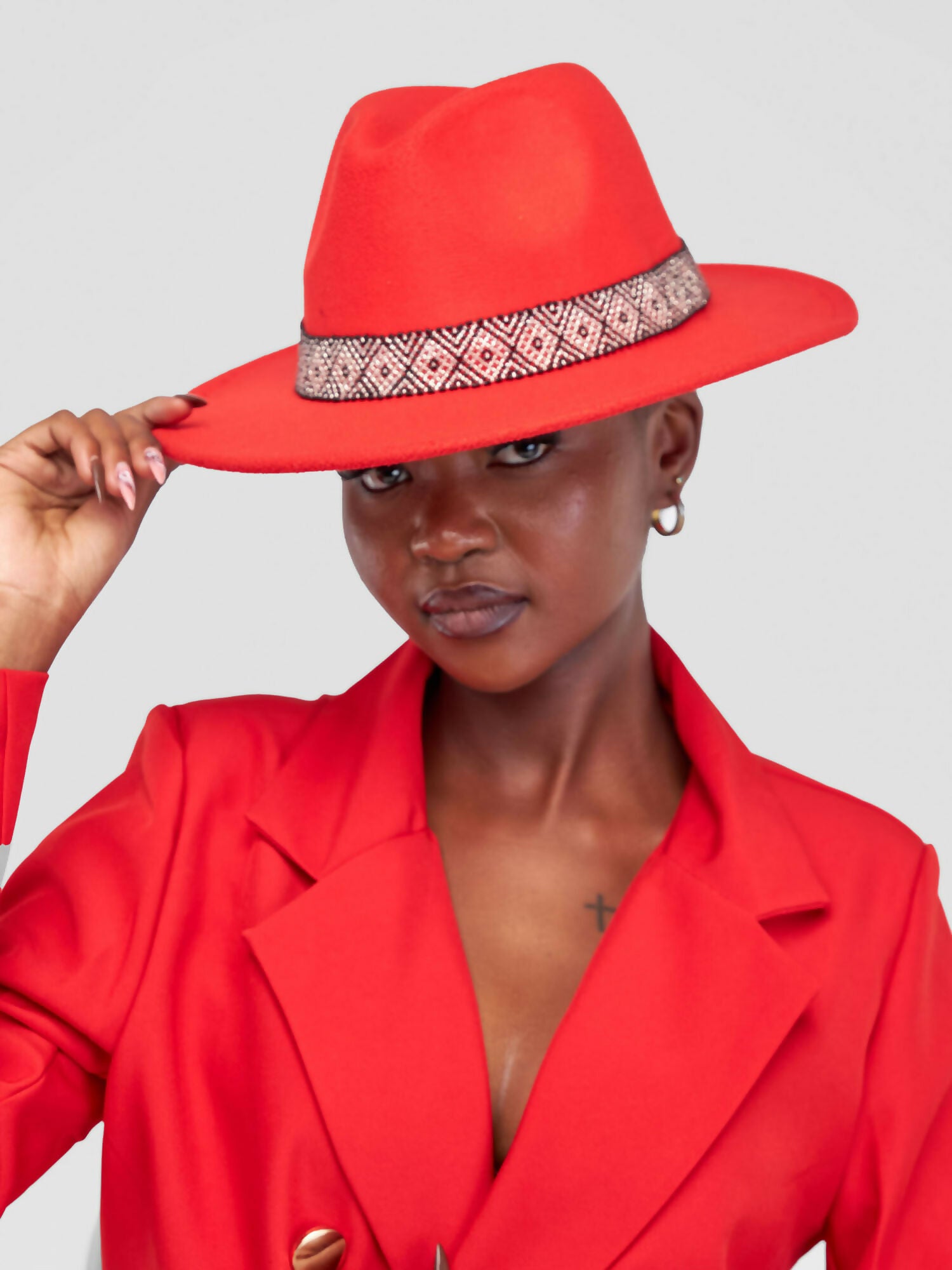 Umbo Collection Felt Beaded Fedora Hat - Red – Shopzetu
